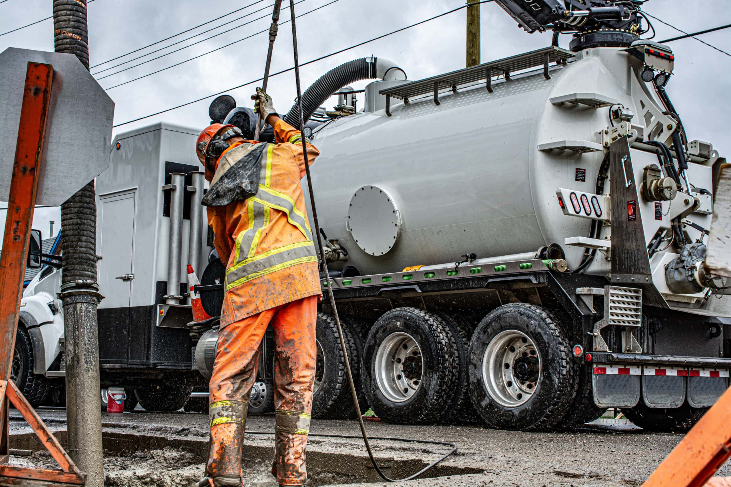Vacuum Excavation's Role in Safe Utility Maintenance